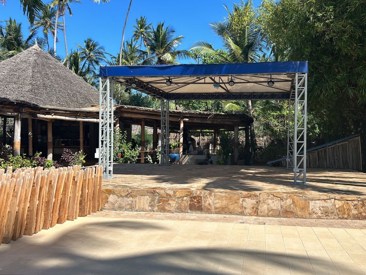 TUI BLUE Bahari Zanzibar - Entertainment | AccessAble