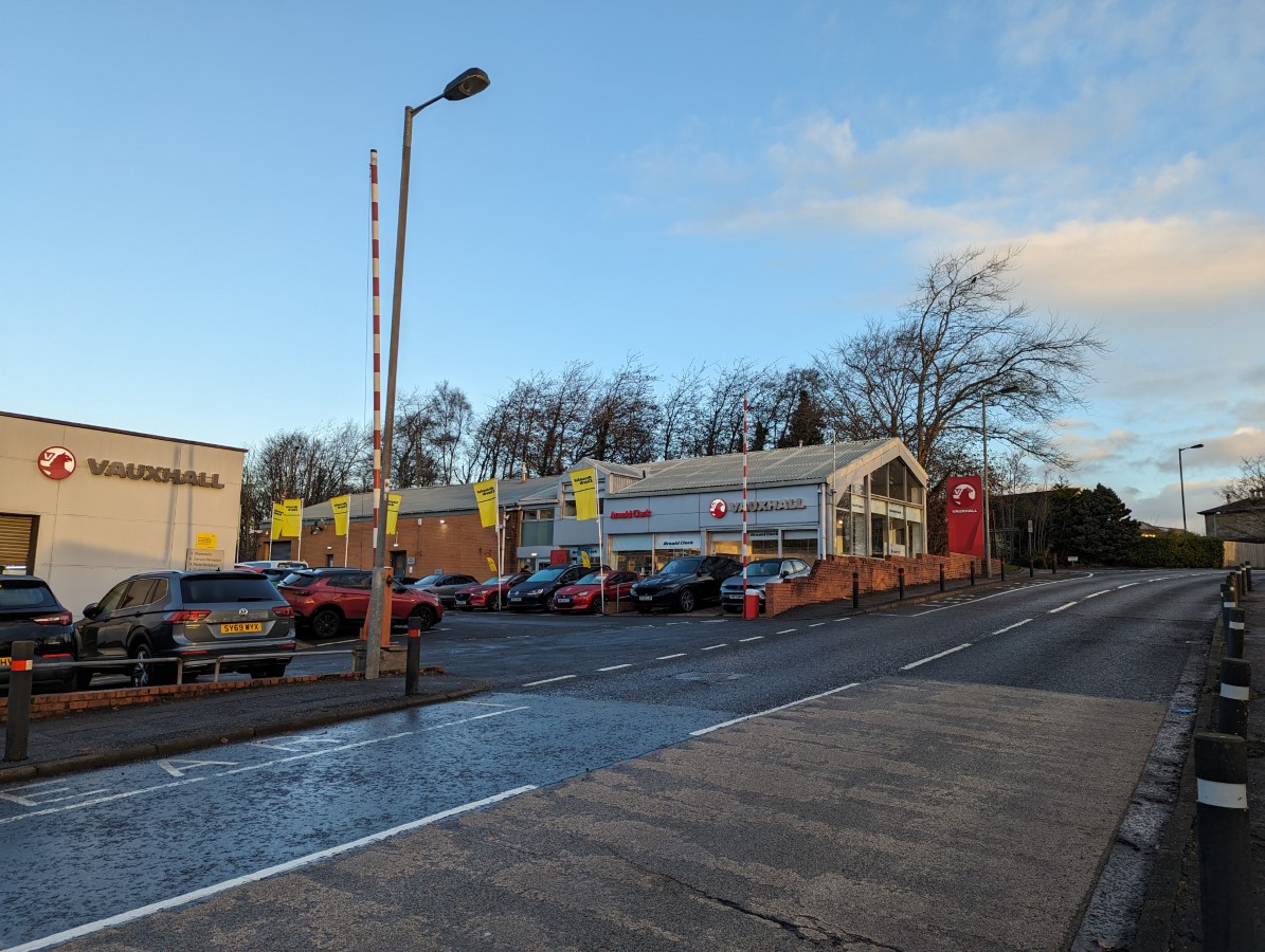 Arnold Clark Lenzie Vauxhall | AccessAble