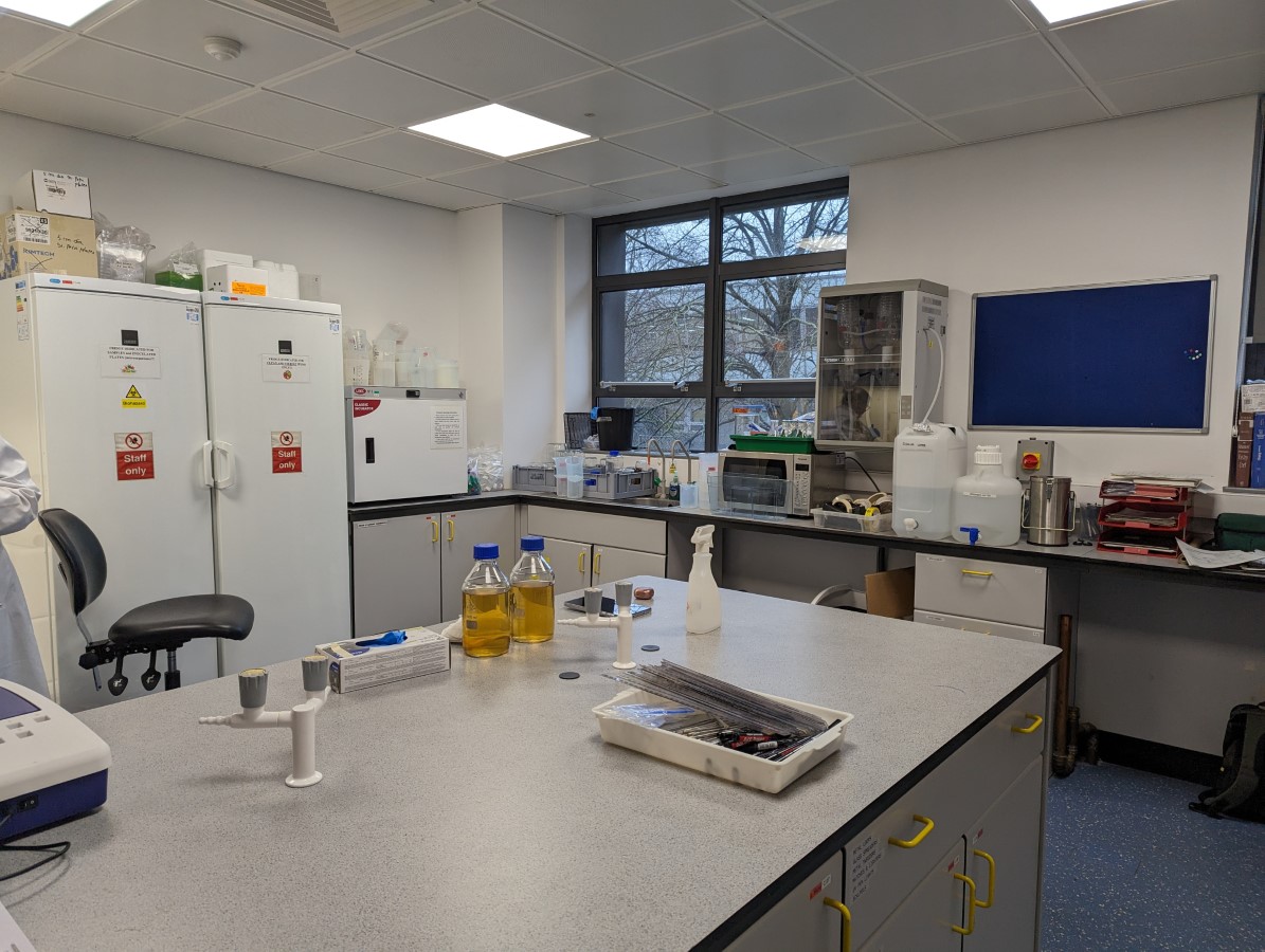 Hutchinson Laboratory | AccessAble