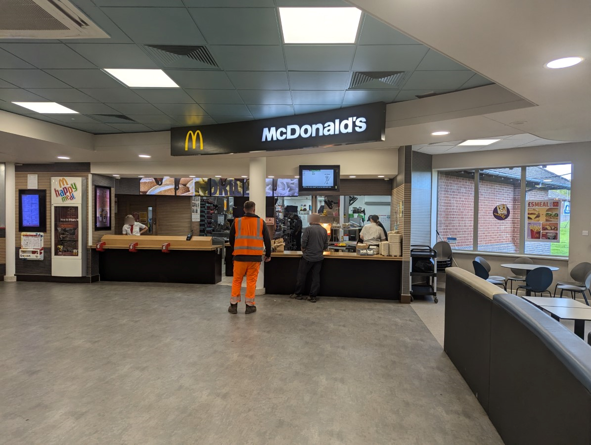 McDonald's - M5 - Strensham Services - Northbound - Roadchef | AccessAble