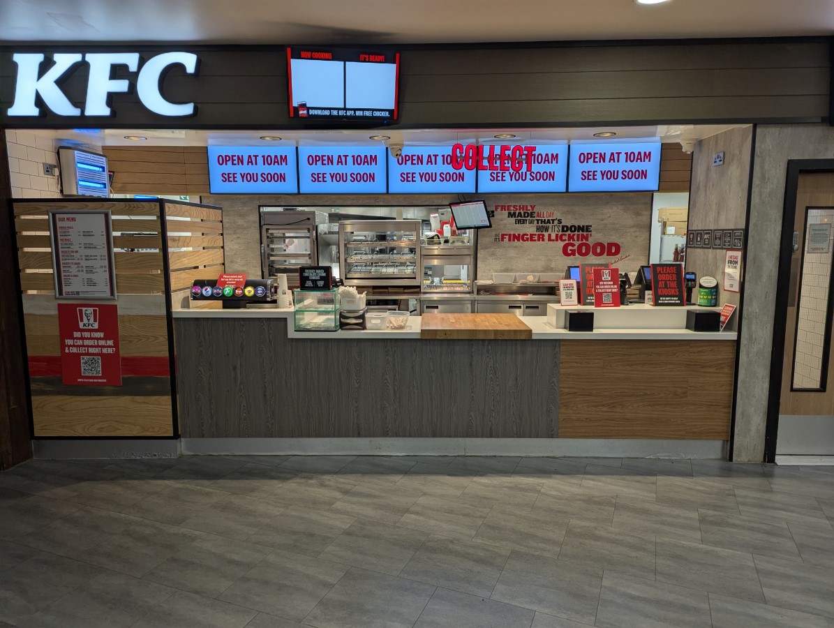 KFC - M6 - Stafford Services - Northbound - Moto | AccessAble