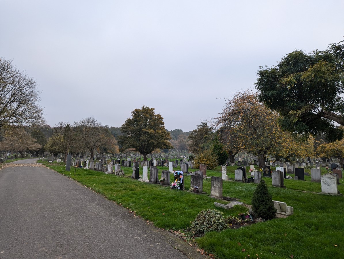 Putney Vale Cemetery and Crematorium | AccessAble