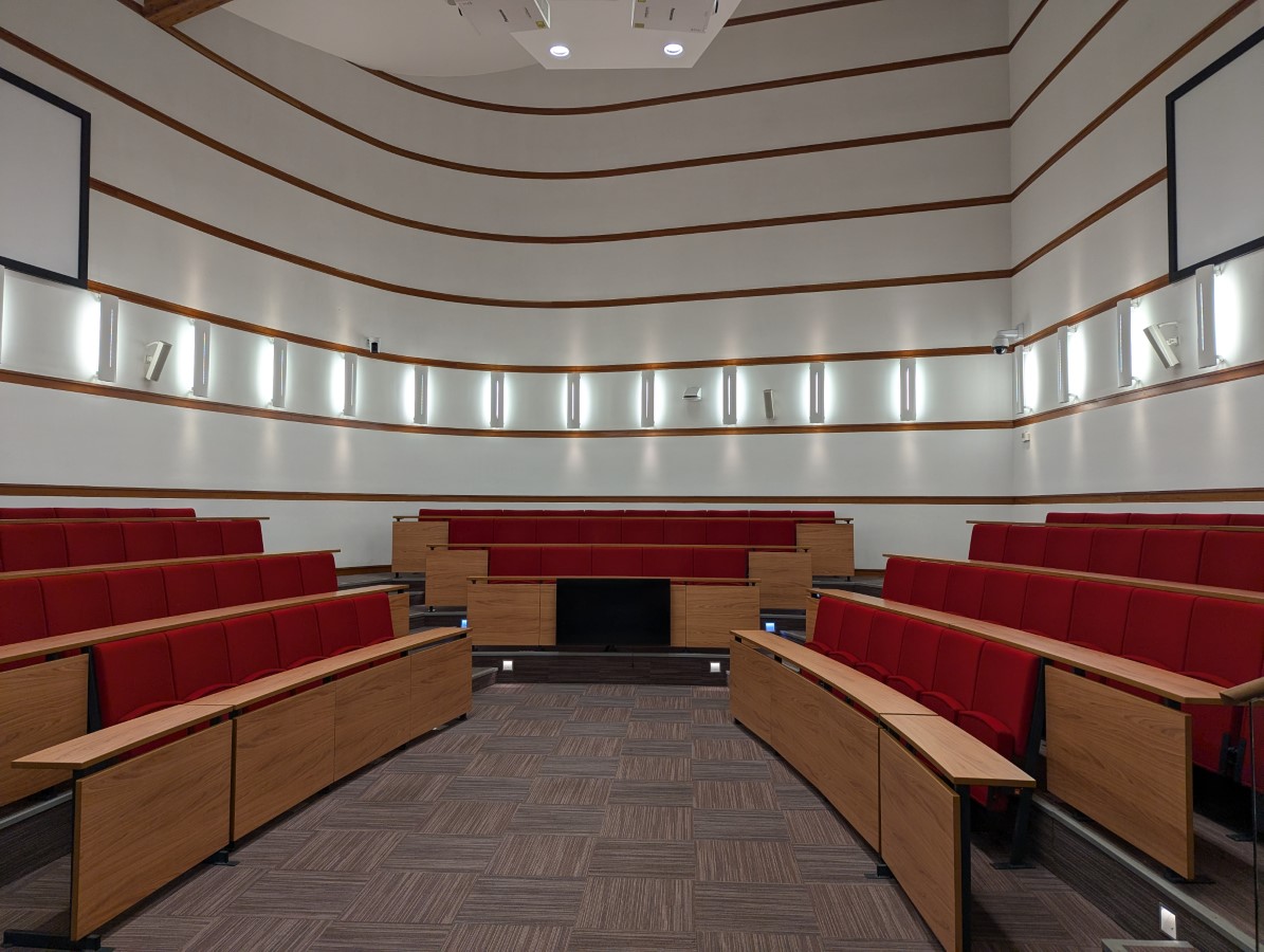PCL048 - The Hogan Lovells Lecture Theatre | AccessAble