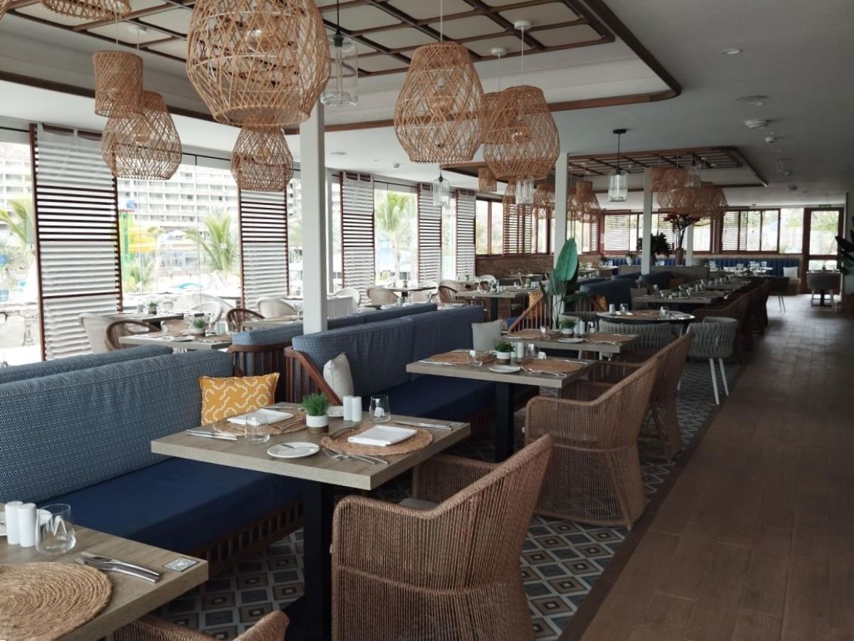 TUI BLUE Suite Princess - Restaurants | AccessAble