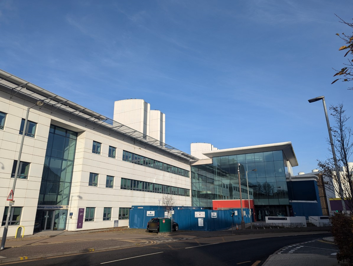 bioQuarter to Edinburgh University Student Association, Potterrow ...