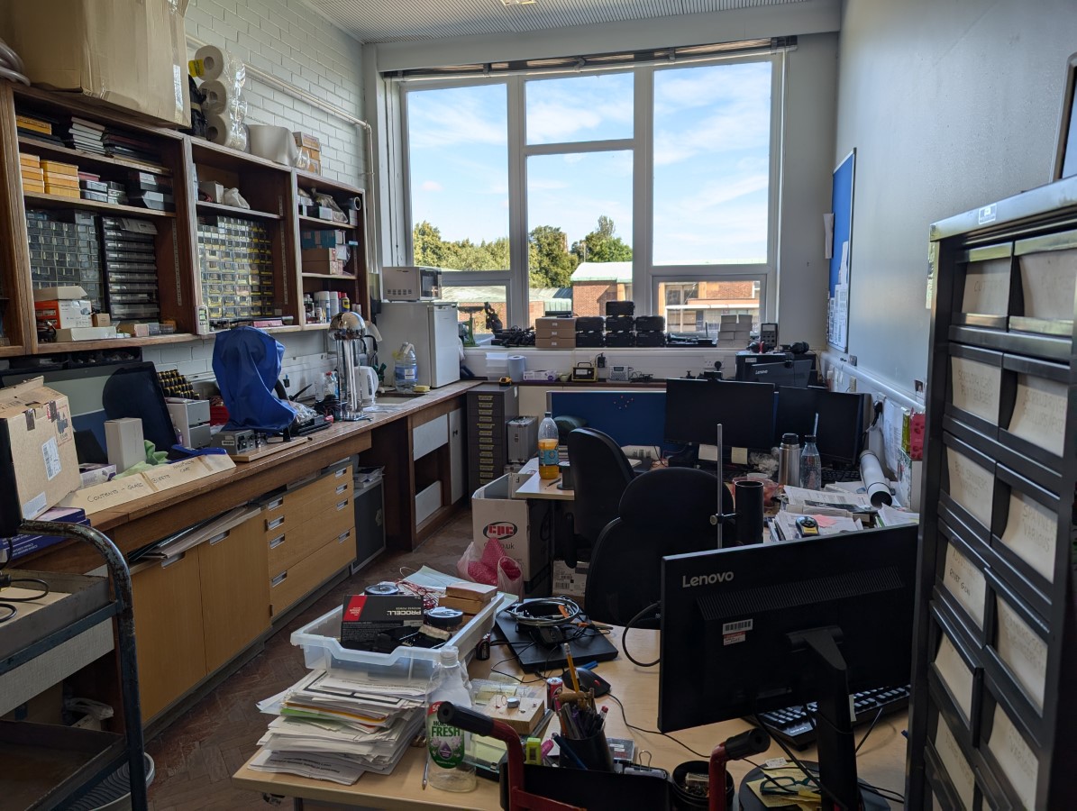 PH124 - Teaching Lab | AccessAble