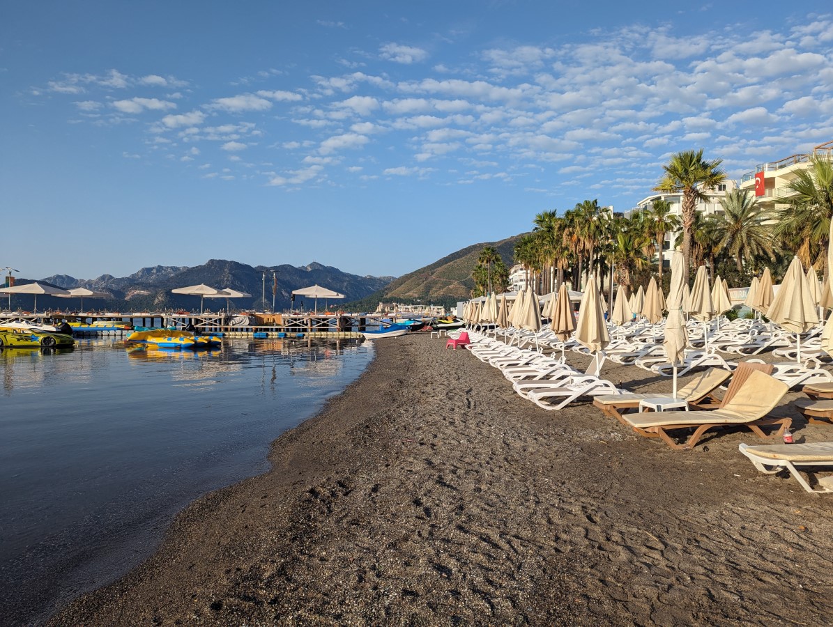 Blue Bay Platinum - Beach | AccessAble