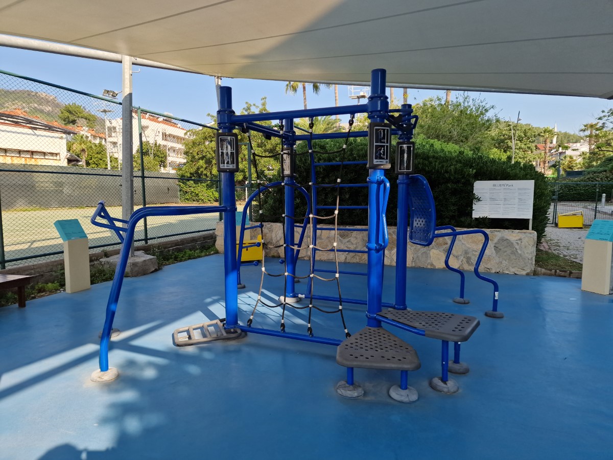 TUI Blue Grand Azur - Activities | AccessAble